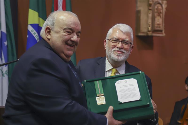 Homenageado, Wilson Andersen Ballão enaltece qualidades de condecorados ...