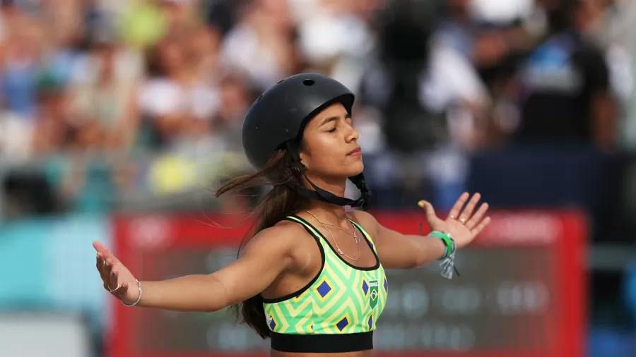 Rayssa Leal conquista medalha de bronze no skate street feminino – Agora Paraná
